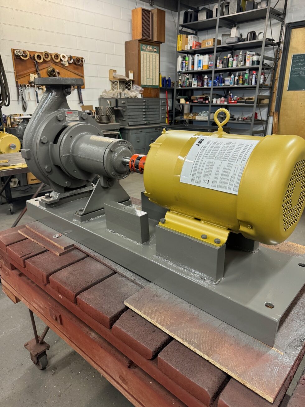Worthington D814 4x3x10 Motor Mounted Pump | Thelco